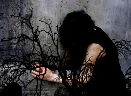 Sorginak bizi-bizirik! | Haria | IRRATIA