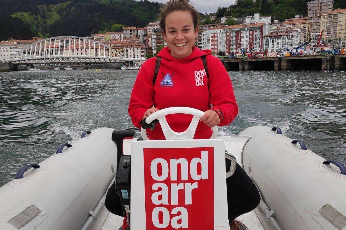 Ondarroan hasi du bere ibilbidea ‘Kosta ala kosta’ NAIZ Irratiko saio ...