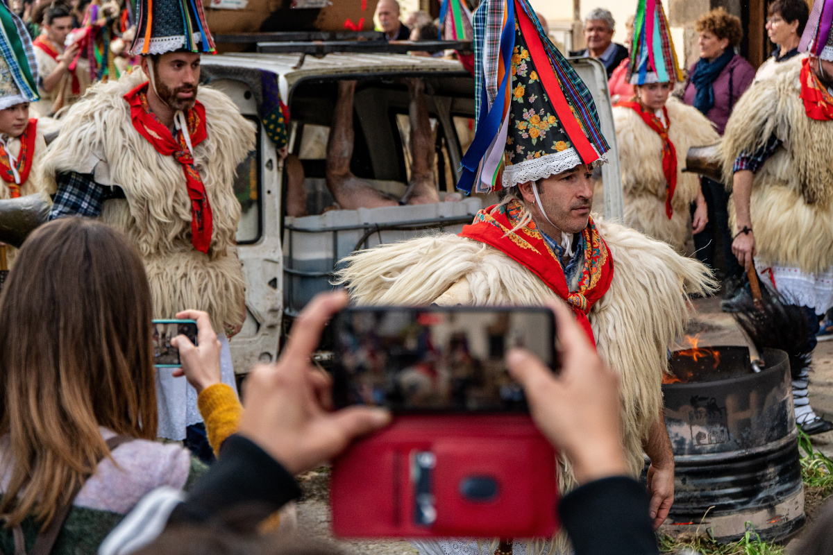 Ituren, Zubieta eta Aurtitzeko inauteria; ikusgarriak ez dezala erritua ...
