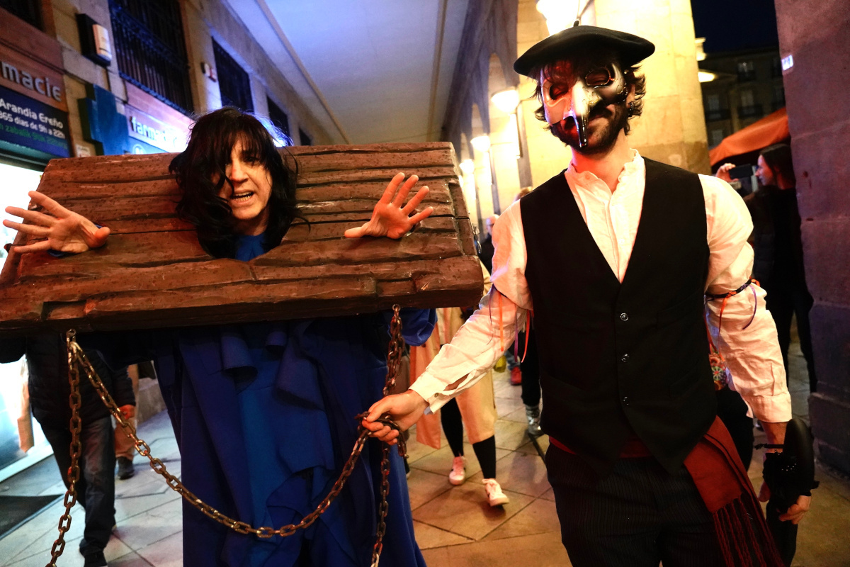 Hiria herri Bilboko aratusteetan | IRRATIA