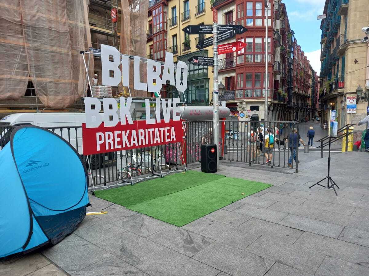 BBK Live: ‘Stage printzipalean prekarietatea nagusi’ | Haria | IRRATIA